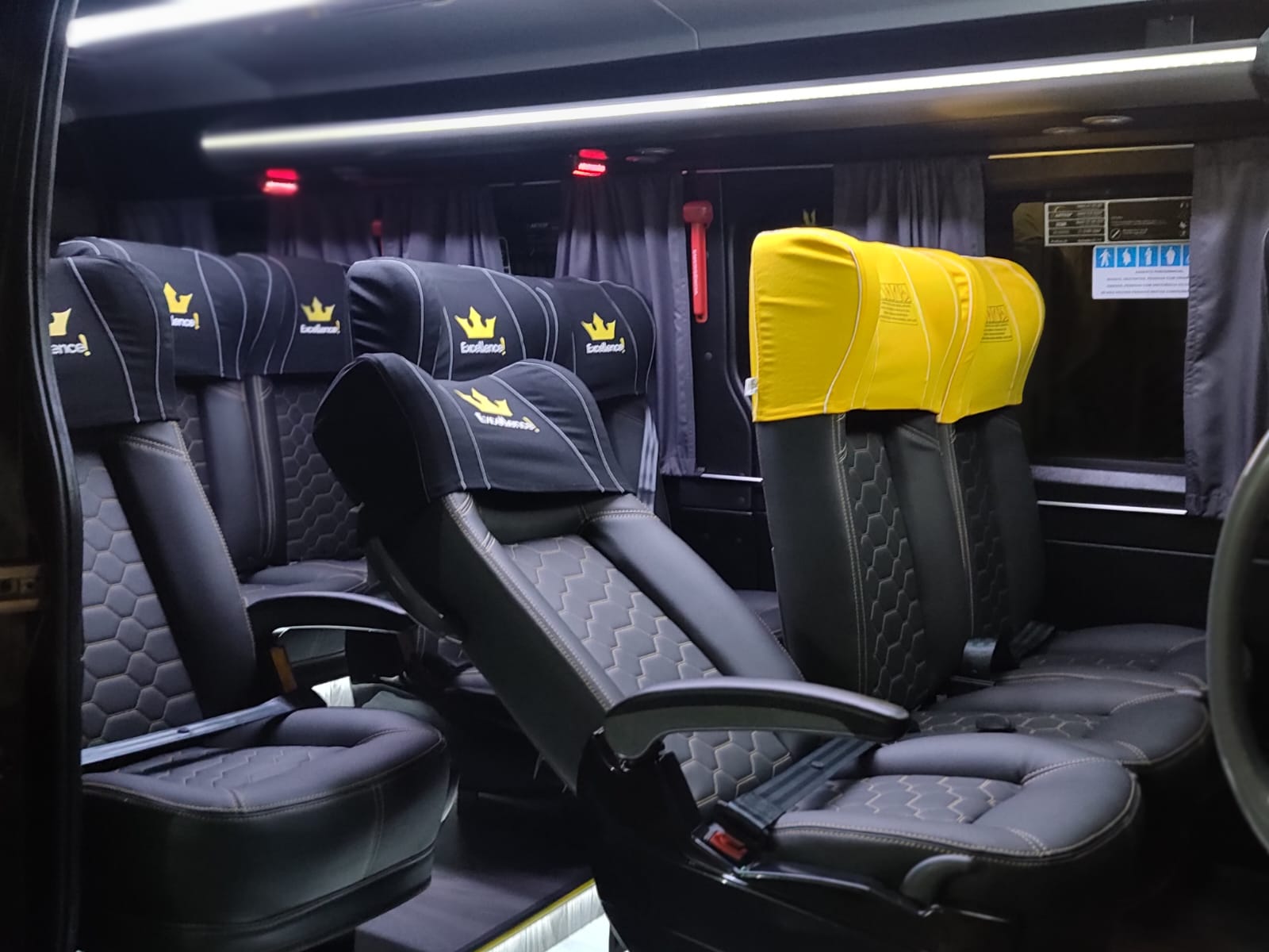Conheça nossa frota - Excellence Vans
